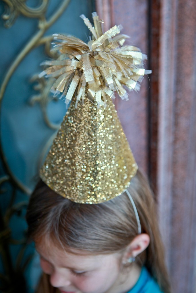 how to make a glitter covered hat