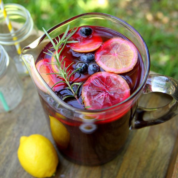 the ultimate sangria bar- summer’s best drink station